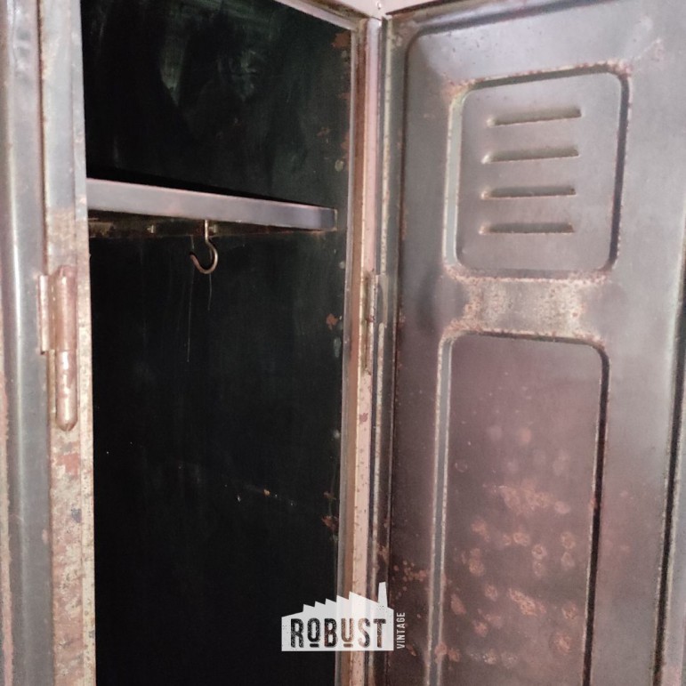 Industriële lockerkast 4-deurs | Vintage metalen kast met patina
